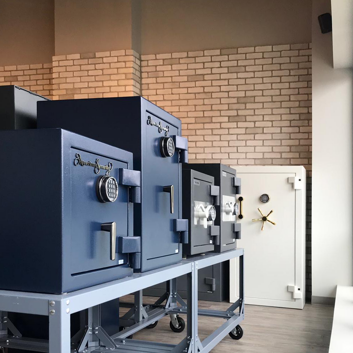 Vancouver Safes: About Us